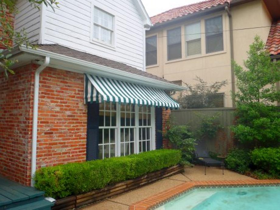 Traditional Awnings Gallery - Clanton's Quality Awning Co.